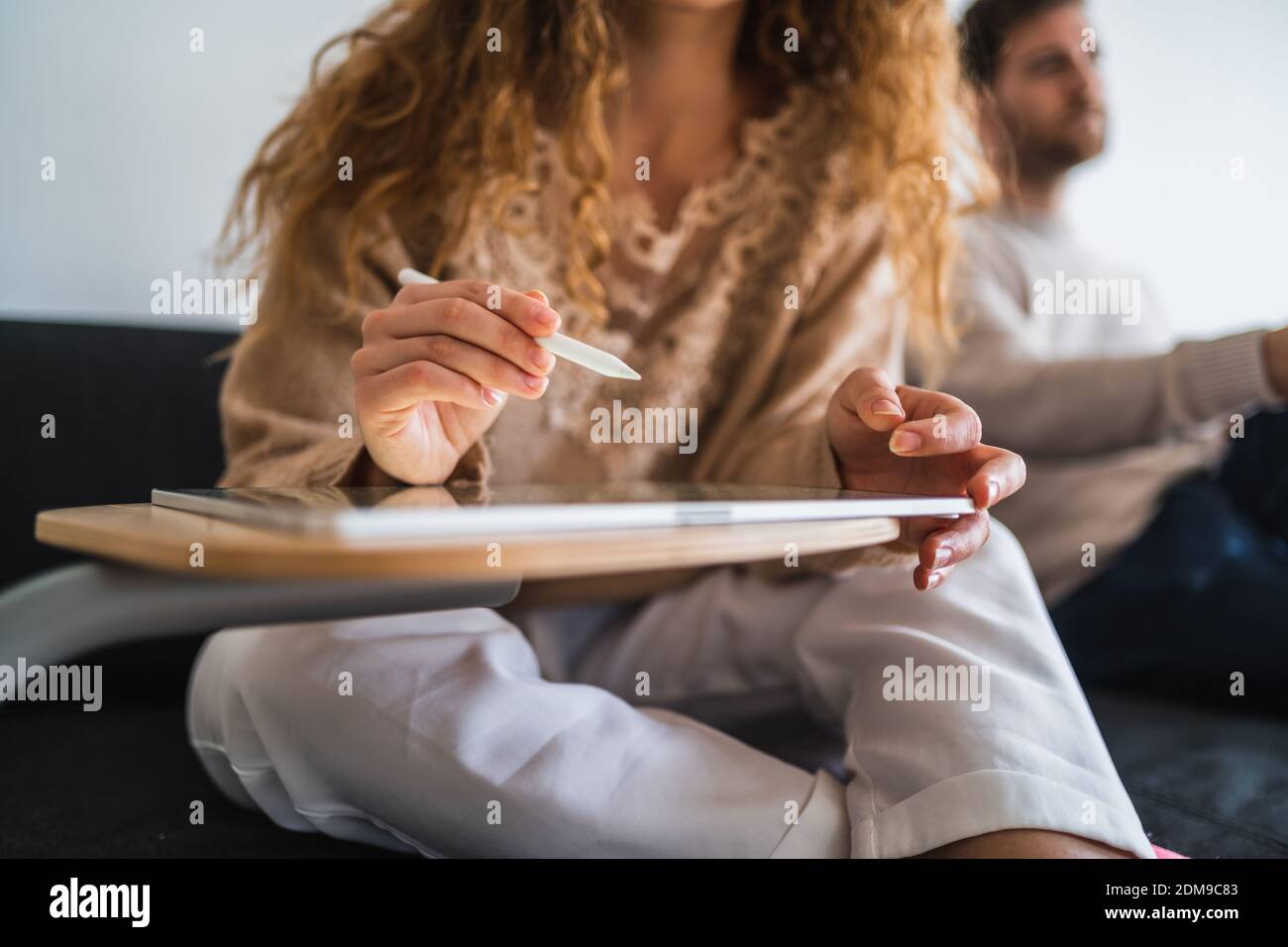 Drawing by anonymous illustrator hi-res stock photography and images ...