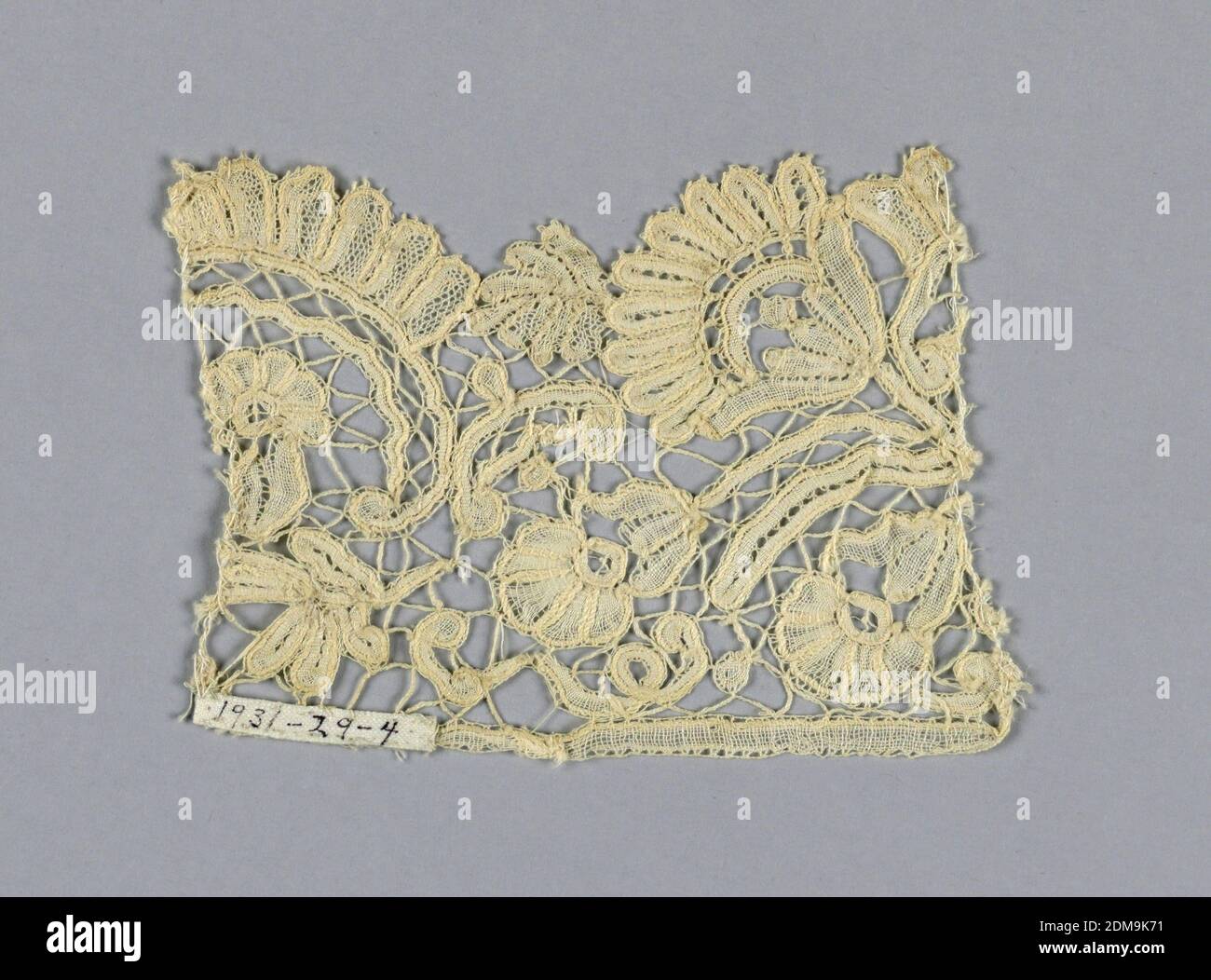 Insertion attached hi-res stock photography and images - Alamy