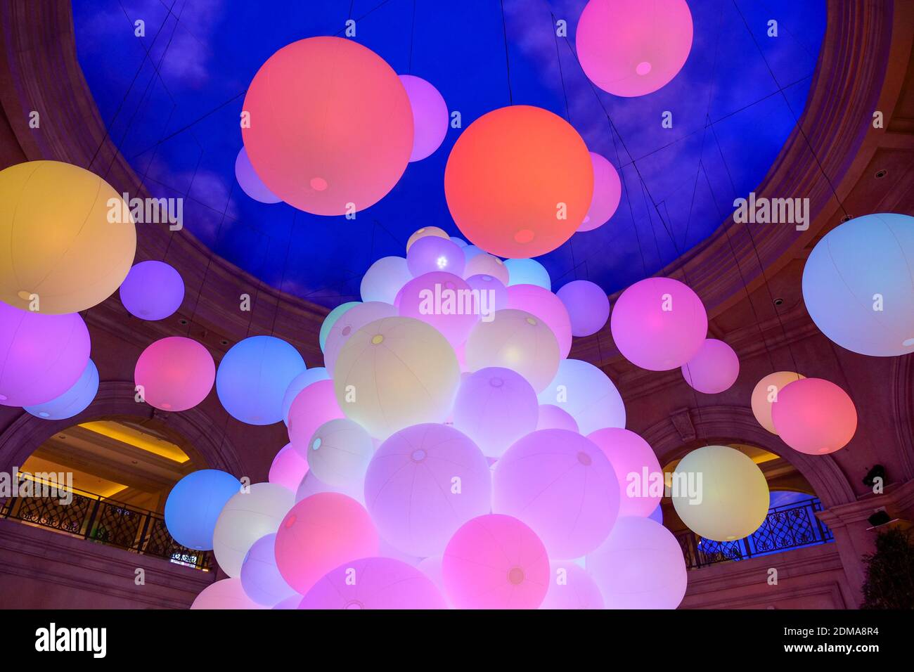 Interactive musical balloon installation The Tree of Resonating Colors ...