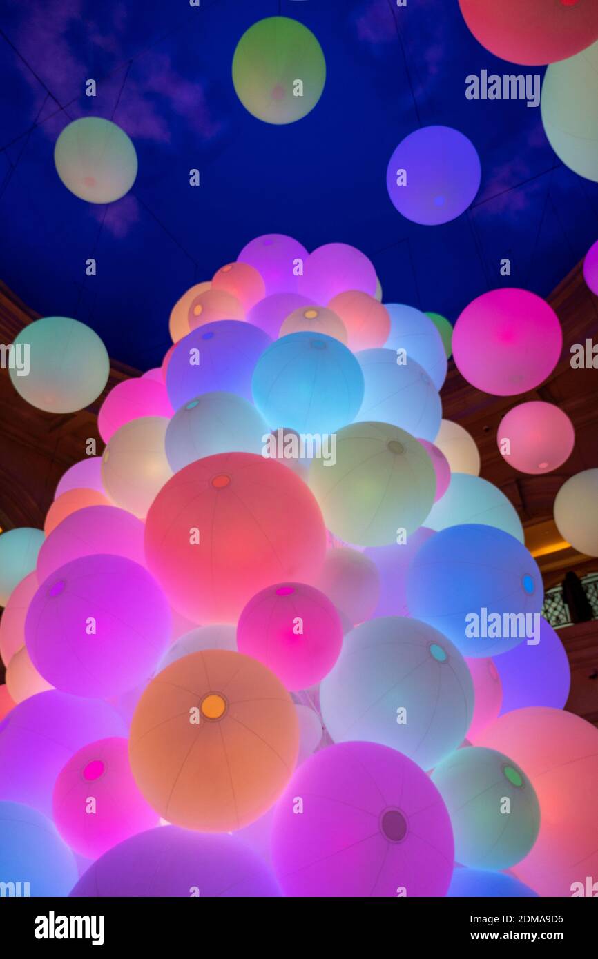 Interactive musical balloon installation The Tree of Resonating Colors ...