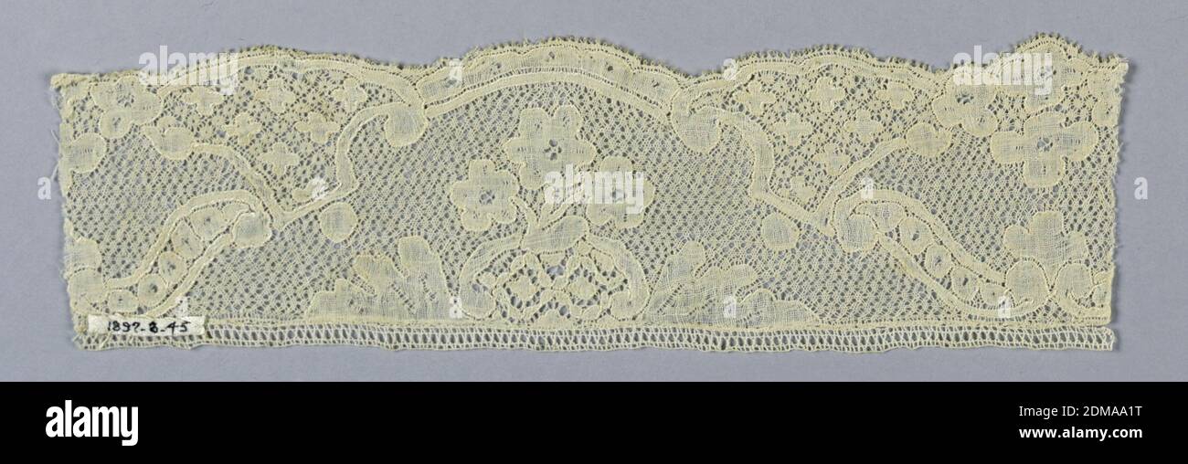 Scrolling curves hi-res stock photography and images - Alamy