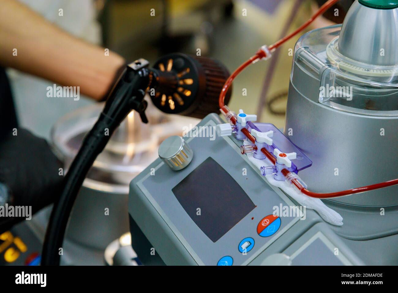 Cardiopulmonary bypass machine hi-res stock photography and images - Alamy