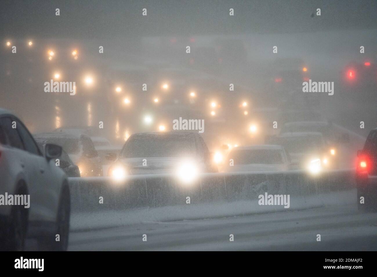 Philadelphia, Pennsylvania, USA. 16th Dec, 2020. Philadelphian traffic ...