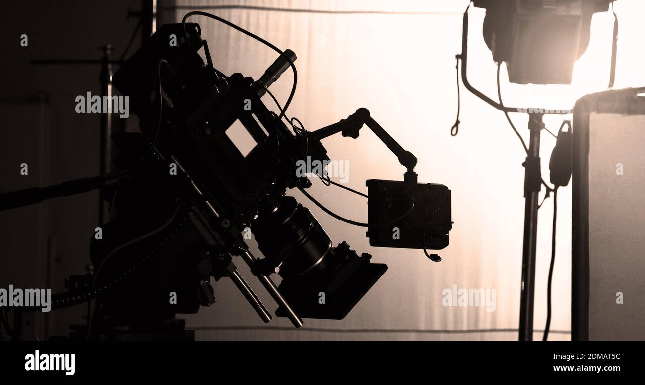 Prop maker hi-res stock photography and images - Alamy