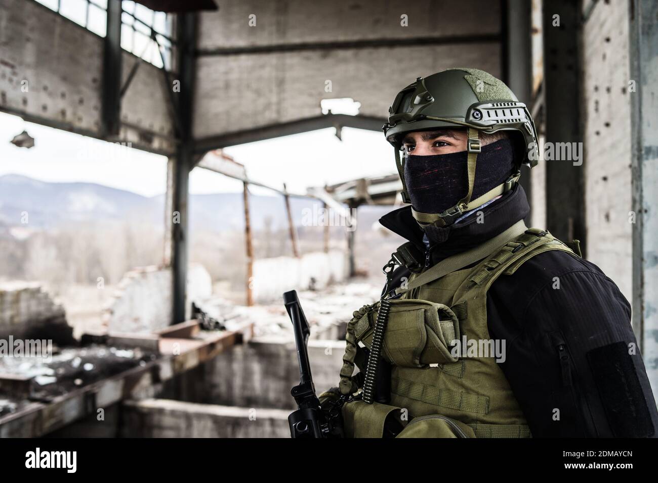 Special forces airborne training hi-res stock photography and images ...