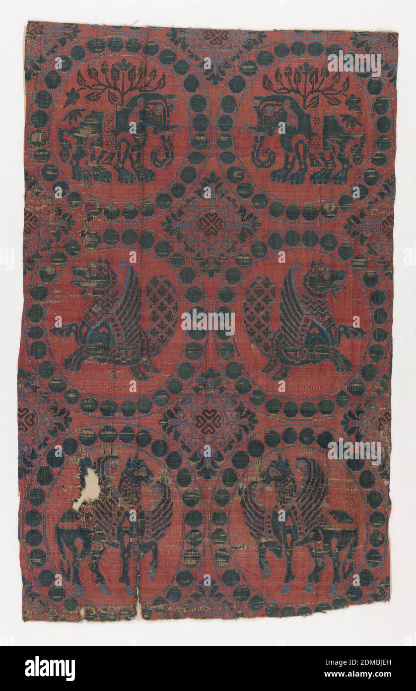 Blue middle eastern textiles hi-res stock photography and images - Alamy