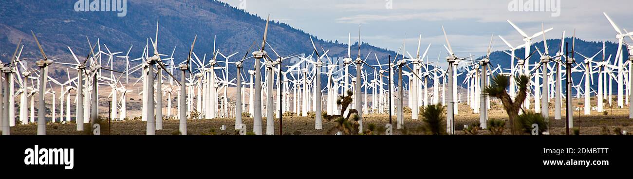 Wind Turbines in the Mojave Desert Stock Photo - Alamy