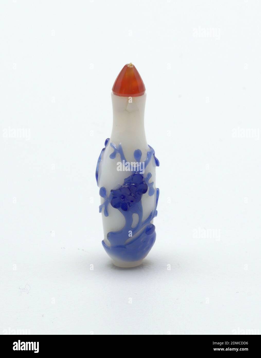 Snuff containers hi-res stock photography and images - Alamy