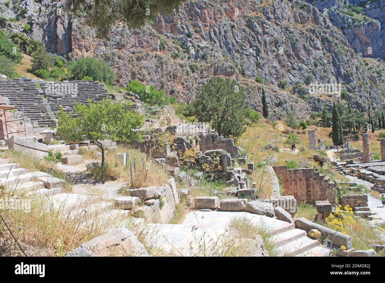 Delphes temple hi-res stock photography and images - Alamy