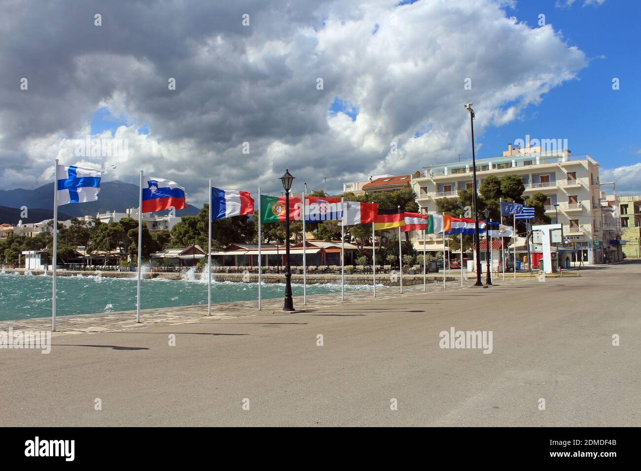 Grèce, ville et port d'Itéa Stock Photo - Alamy