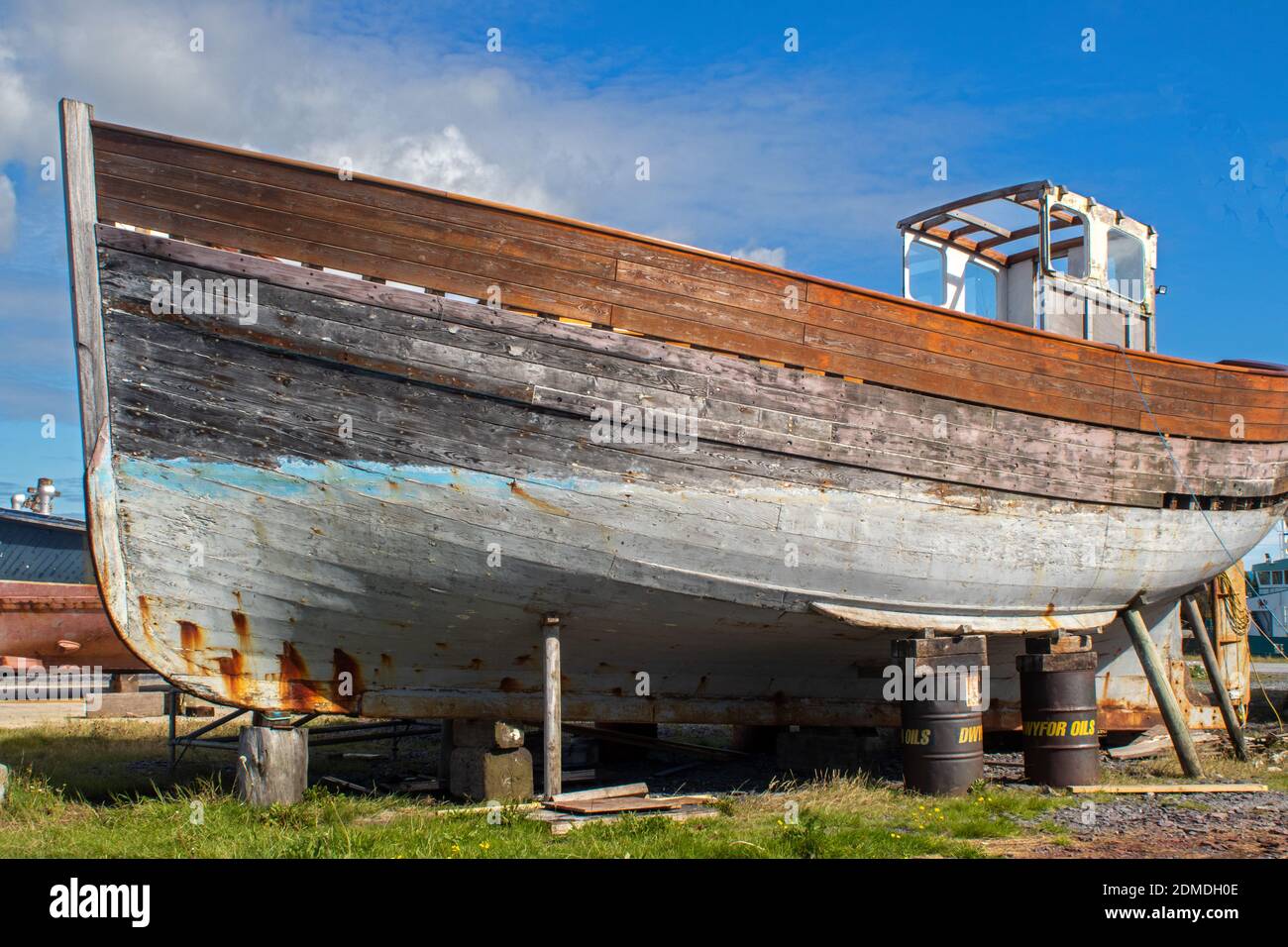 Old hulk hi-res stock photography and images - Alamy