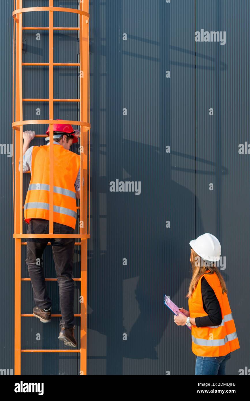 Construction Check List High Resolution Stock Photography and Images ...