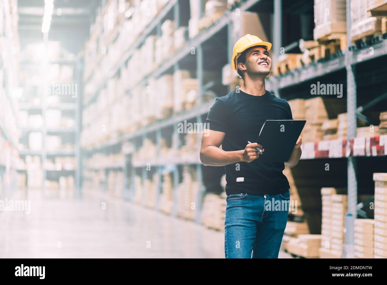 Physical inventory count hi-res stock photography and images - Alamy