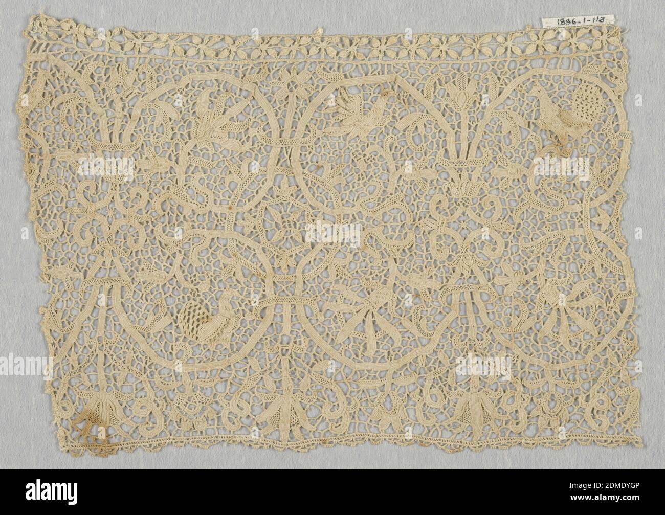 Spring Scrolls High Resolution Stock Photography and Images - Alamy