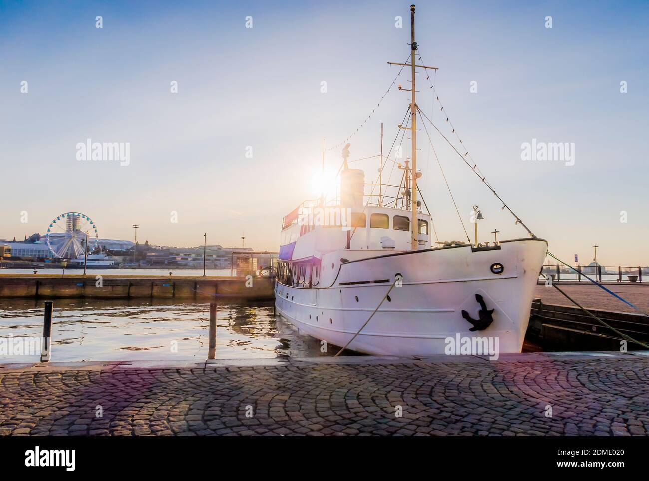 Rising rainbow hi-res stock photography and images - Alamy