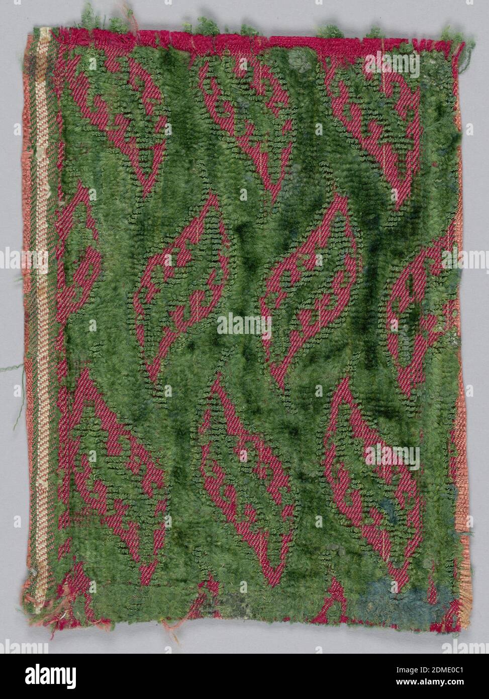 Supplementary warp hi-res stock photography and images - Alamy