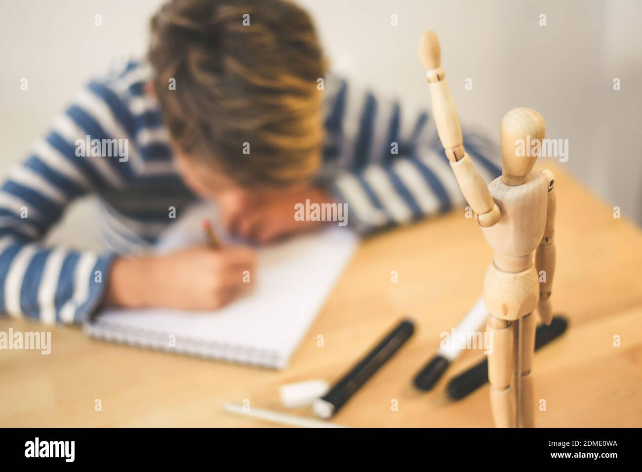 Manga book table hi-res stock photography and images - Alamy