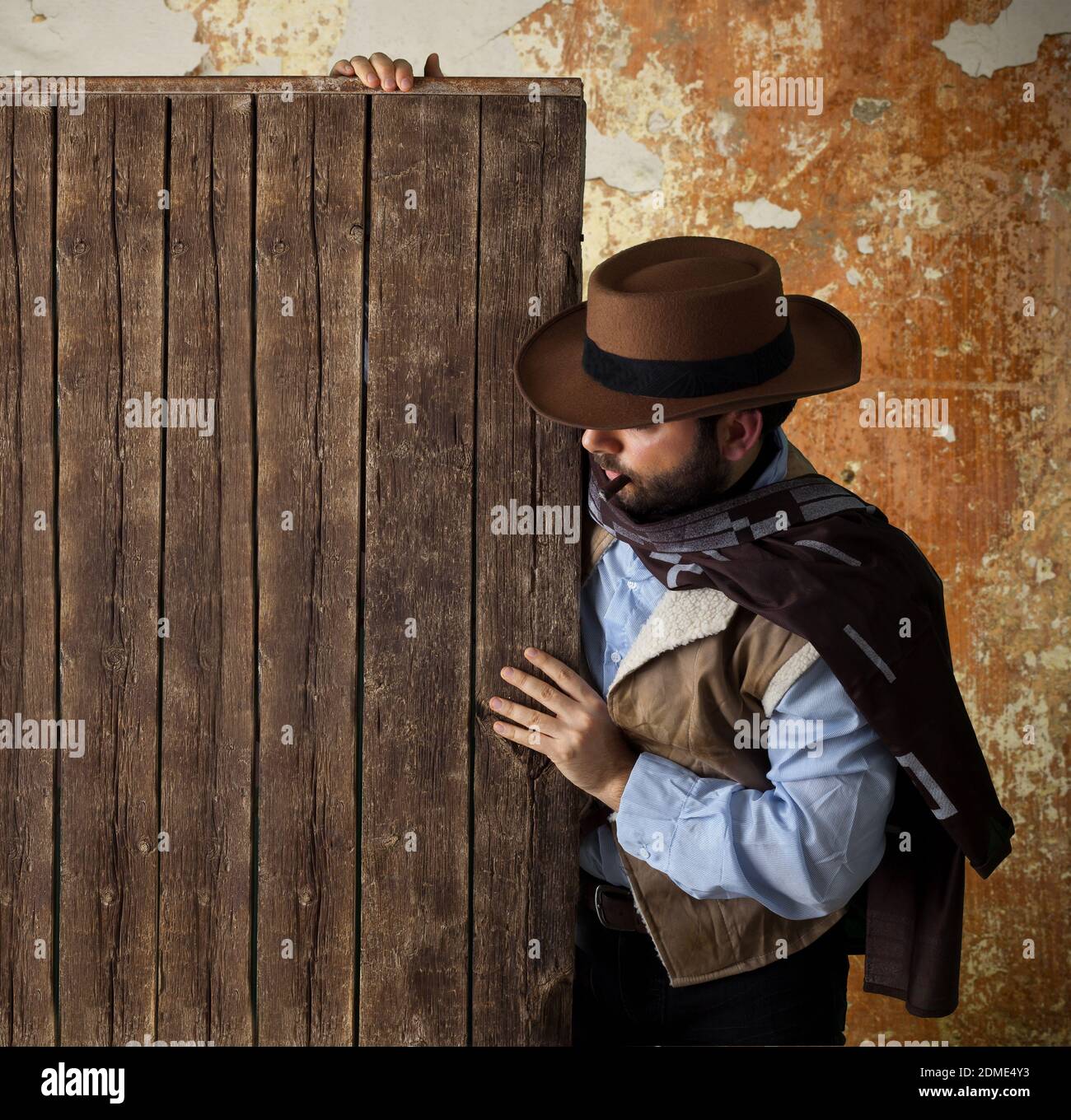 Vintage cowboy cigar hi-res stock photography and images - Alamy
