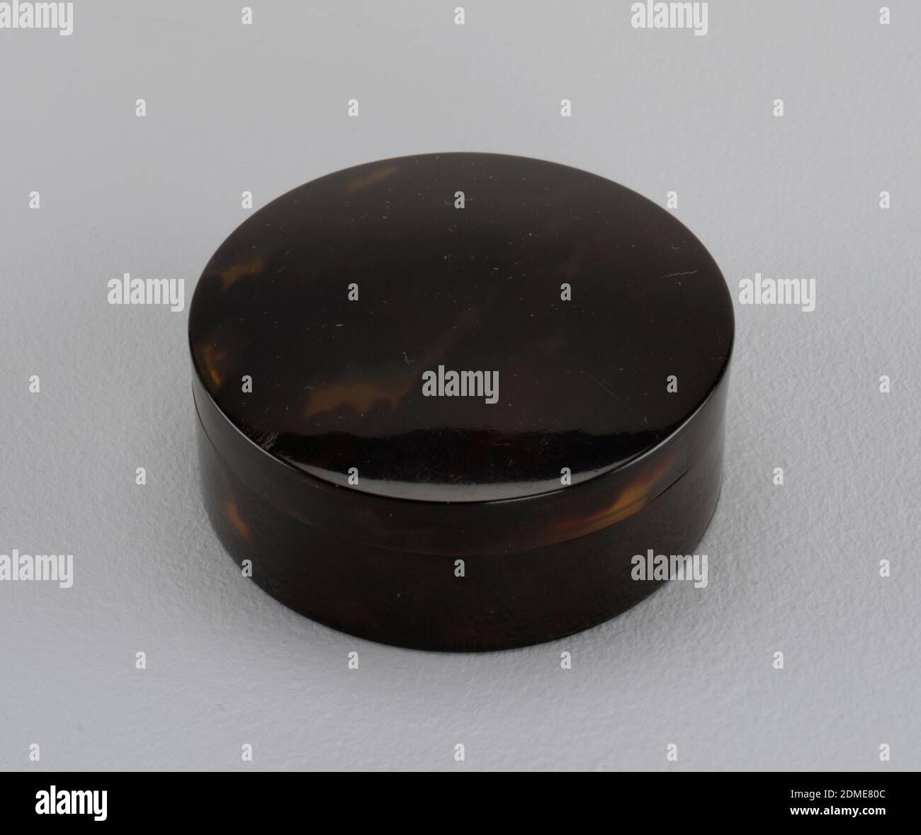 Box, Shaped tortoiseshell, Circular tortoiseshell box with lid., Europe ...