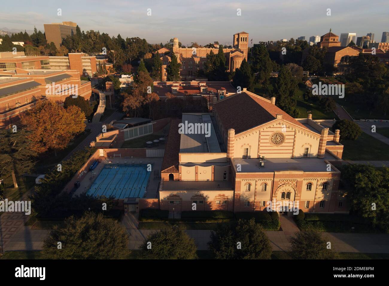 Los Angeles, United States. 09th Dec, 2020. General aerial overall view ...