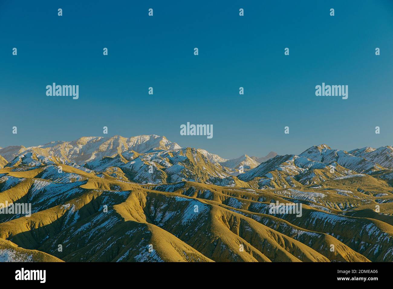 Taklamakan Desert Snow High Resolution Stock Photography and Images - Alamy