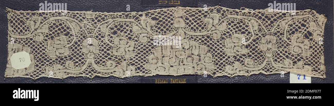 Sample, Technique: bobbin lace, Bruges bobbin lace sample, symmetrical ...