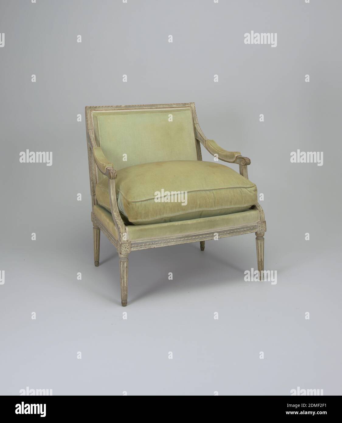 Fluted rear leg hi-res stock photography and images - Alamy