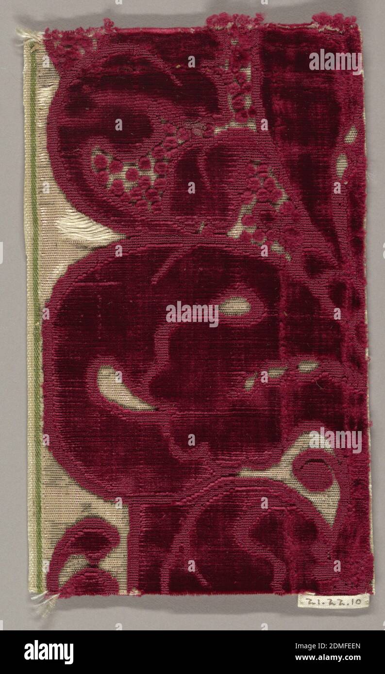 Silver metallic motif hi-res stock photography and images - Alamy