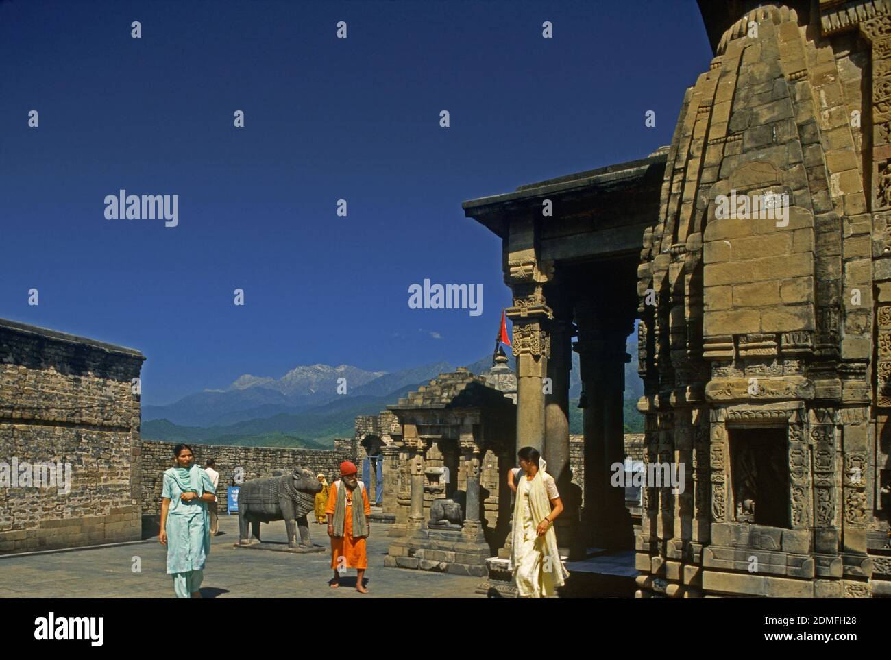 13 Dec 2020 Baijnath shiva mandir Temple Path, Dharer, Baijnath ...