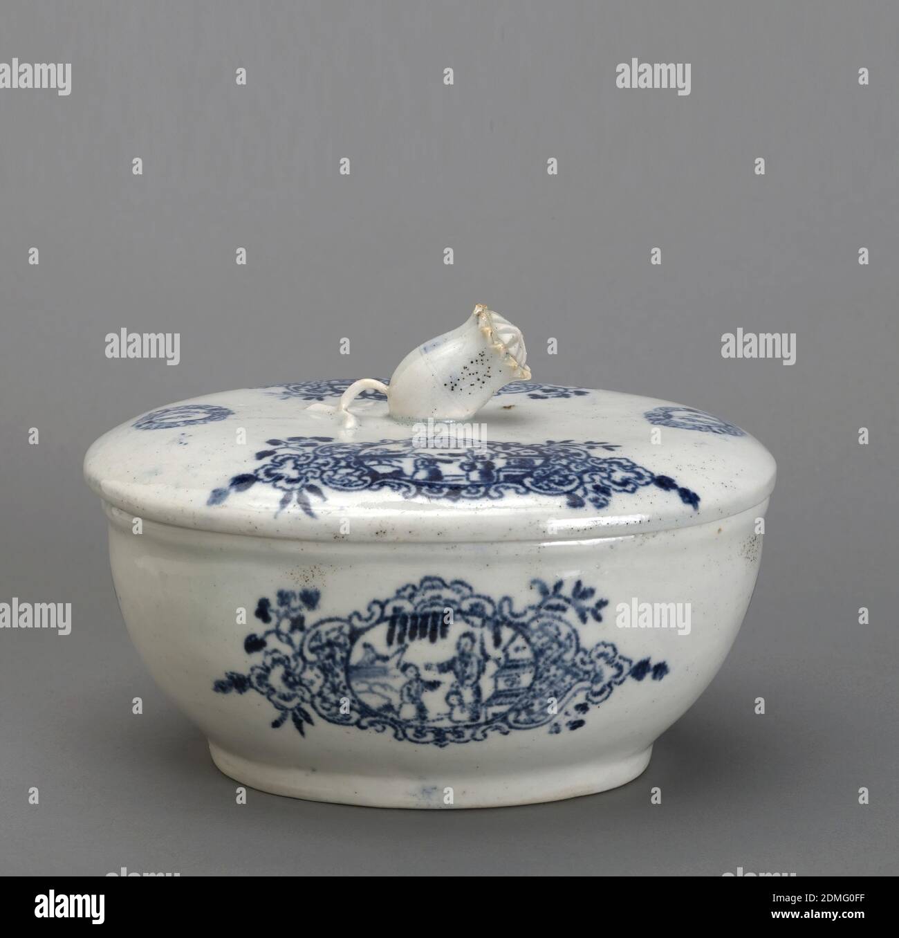 Box within a box hi-res stock photography and images - Alamy