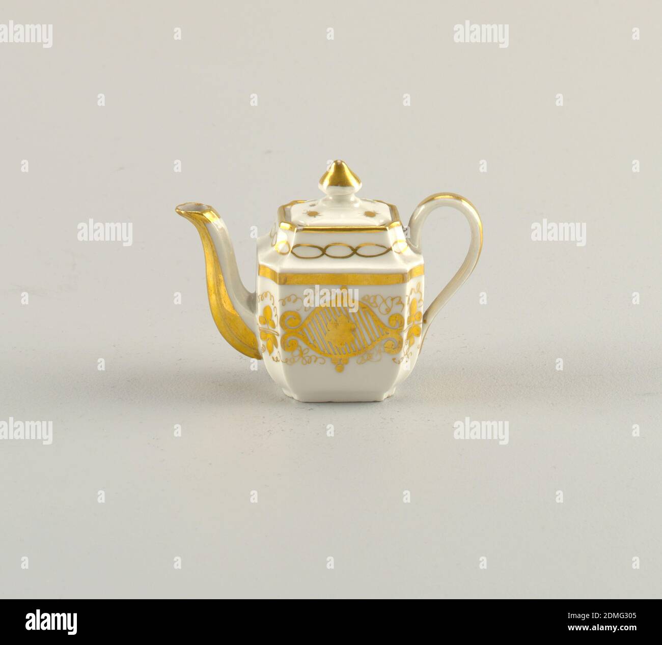 Teapot, from a Miniature Tea Set, porcelain, gold, Austria, 1830–1860 ...