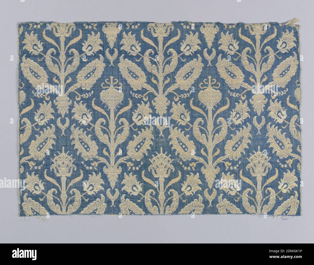 Half drop alignment hi-res stock photography and images - Alamy