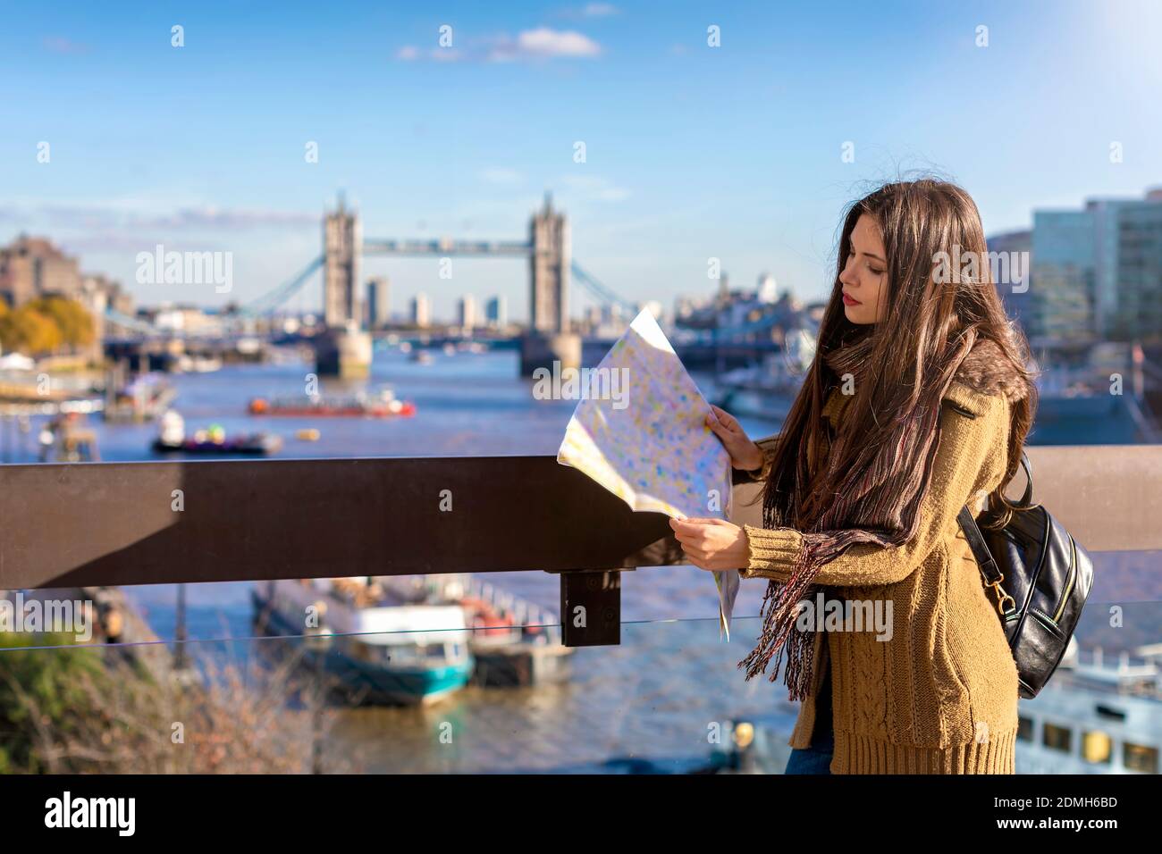 Map of thames london tower bridge hi-res stock photography and images ...