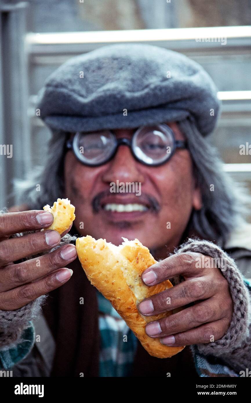 Portrait homeless man thailand hi-res stock photography and images - Alamy