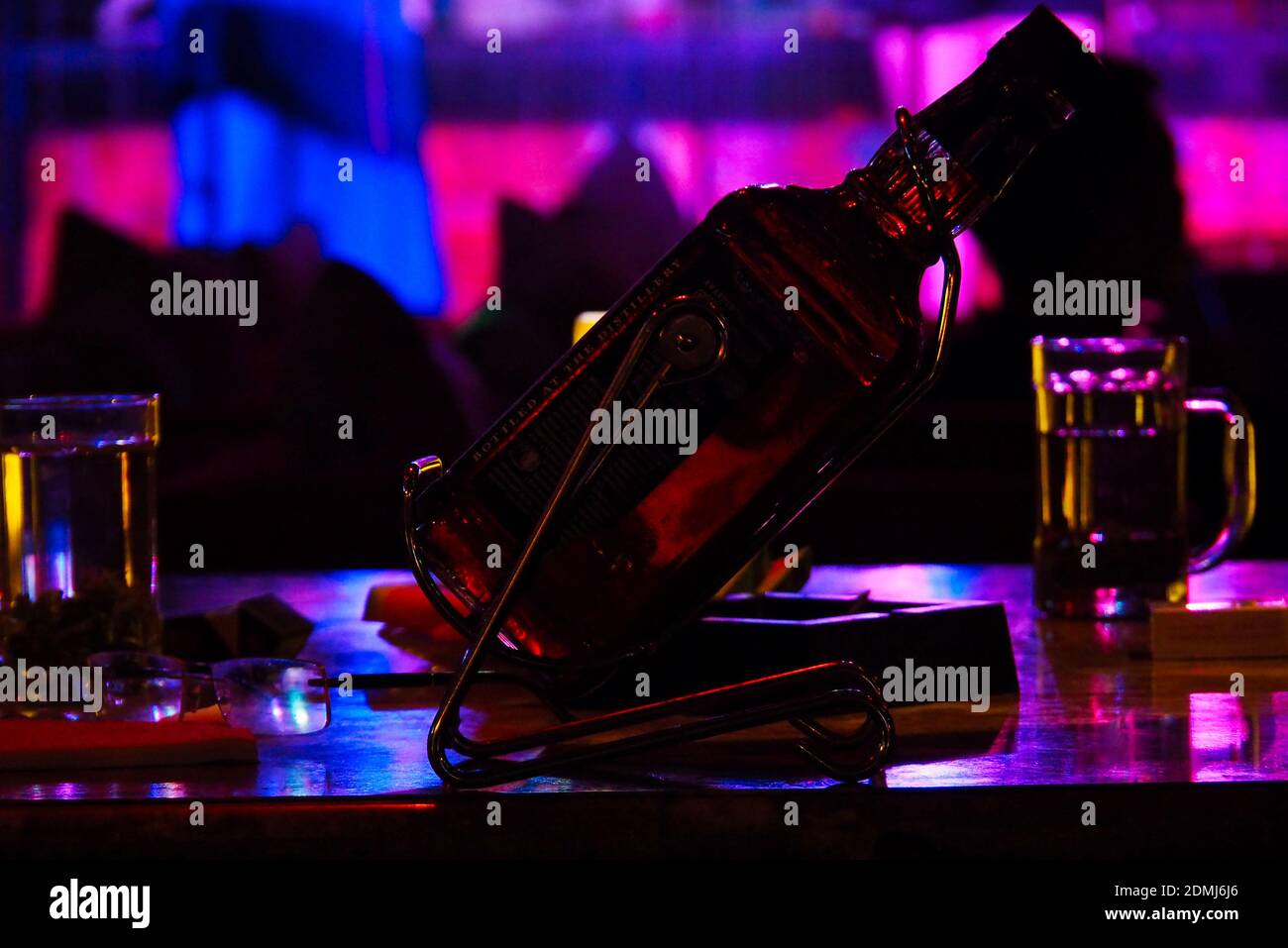 Beijing china nightlife nightclub hi-res stock photography and images ...