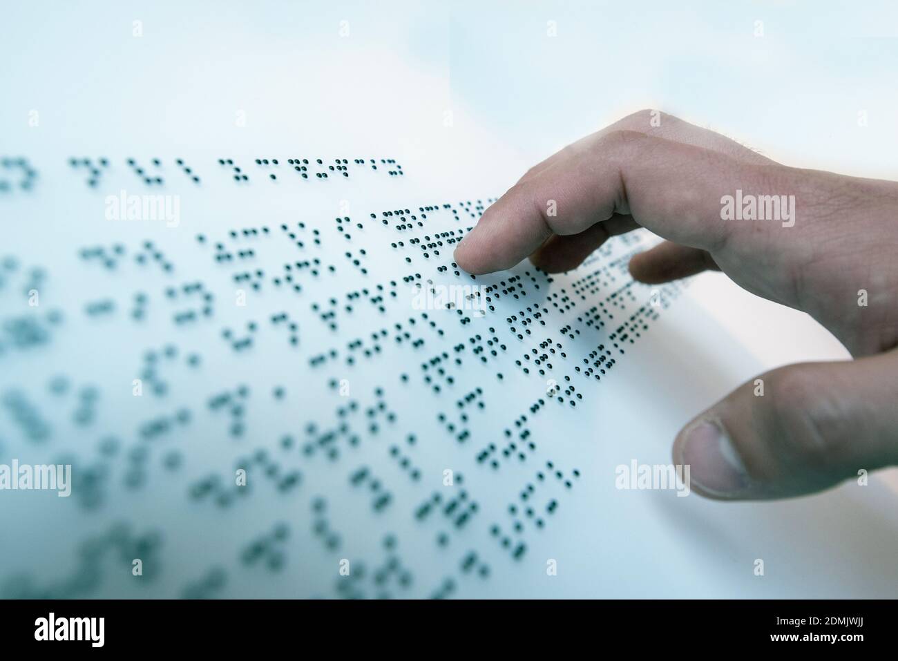 Visual impairment student hi-res stock photography and images - Alamy