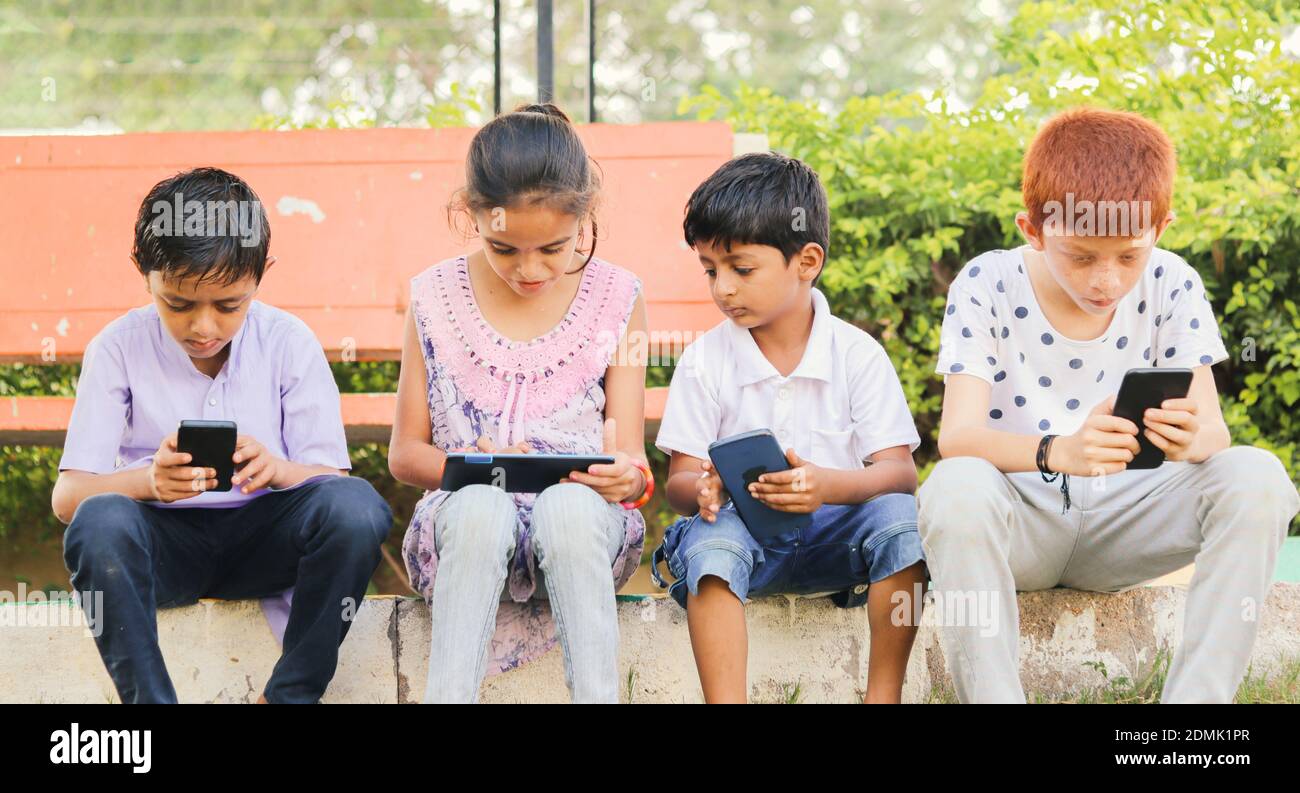 Children retaining information hi-res stock photography and images - Alamy