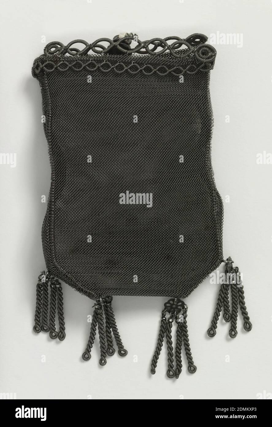 Attached shell shape hi-res stock photography and images - Alamy