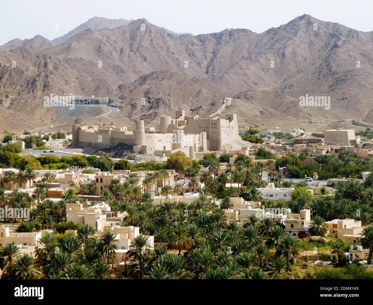 Residential houses in oman hi-res stock photography and images - Alamy