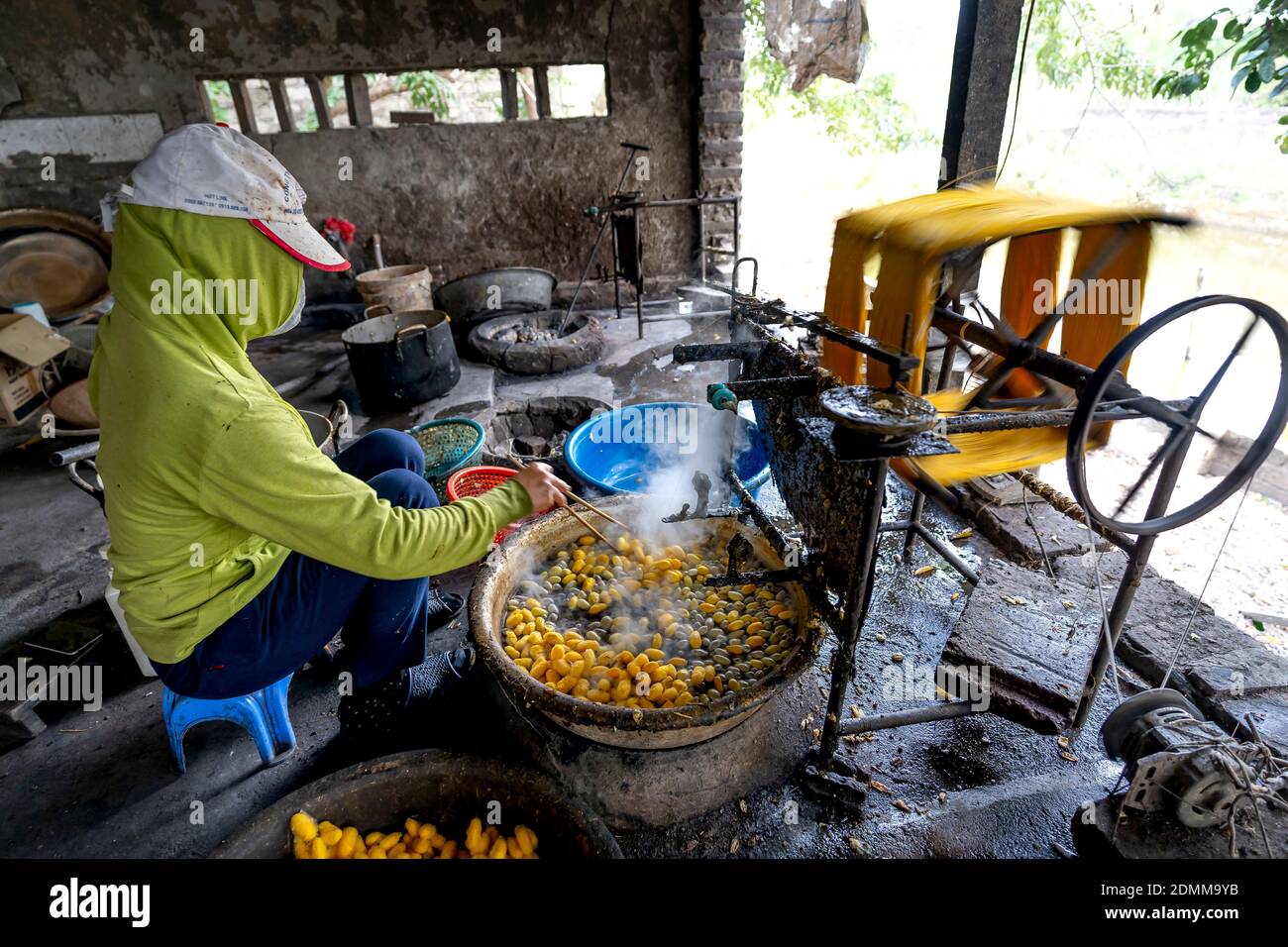 Vietnam woven traditional textiles hi-res stock photography and images ...