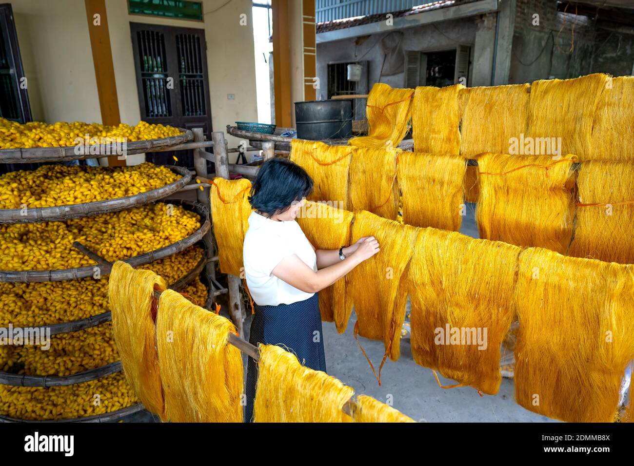 Vietnam woven traditional textiles hi-res stock photography and images ...