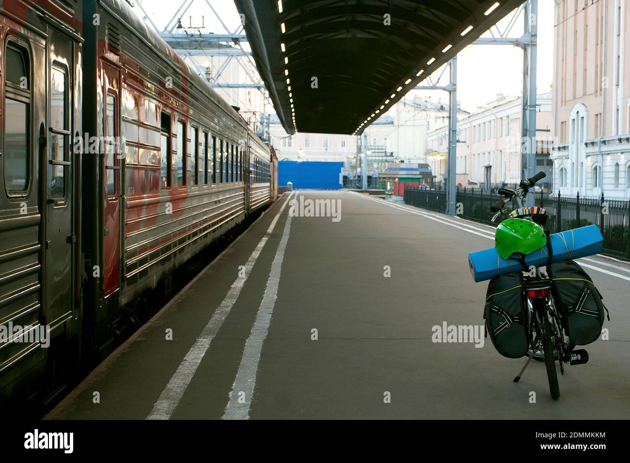 Rail road station hi-res stock photography and images - Alamy