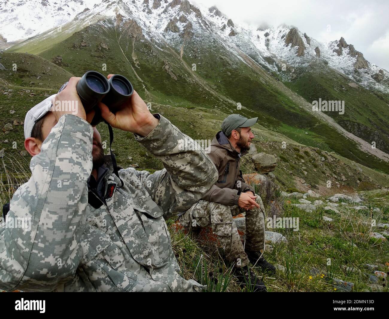 Two Travelers High Resolution Stock Photography and Images - Alamy