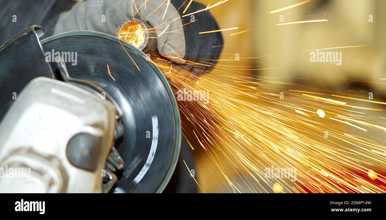 Grinding industry production pipe hi-res stock photography and images ...
