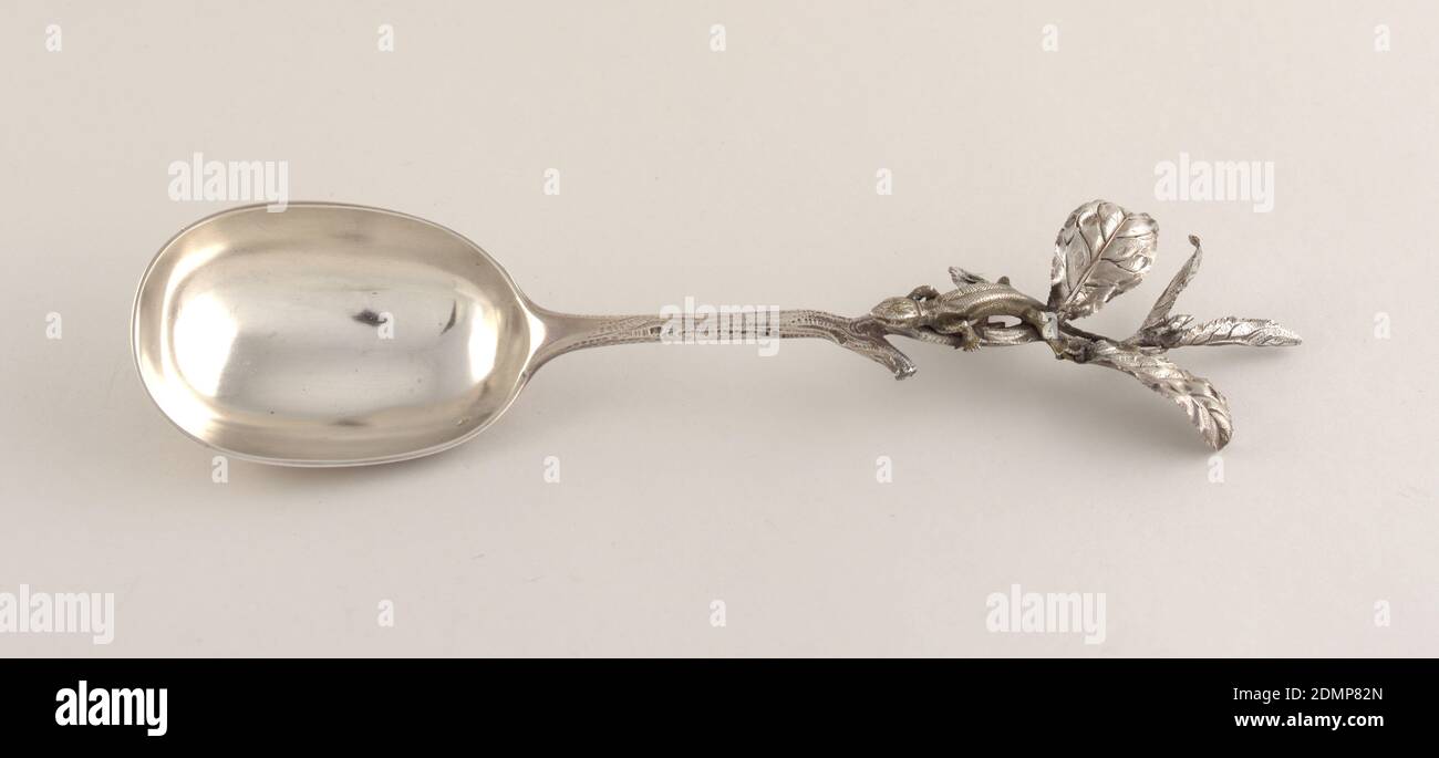 Twisted leafy branch hi-res stock photography and images - Alamy