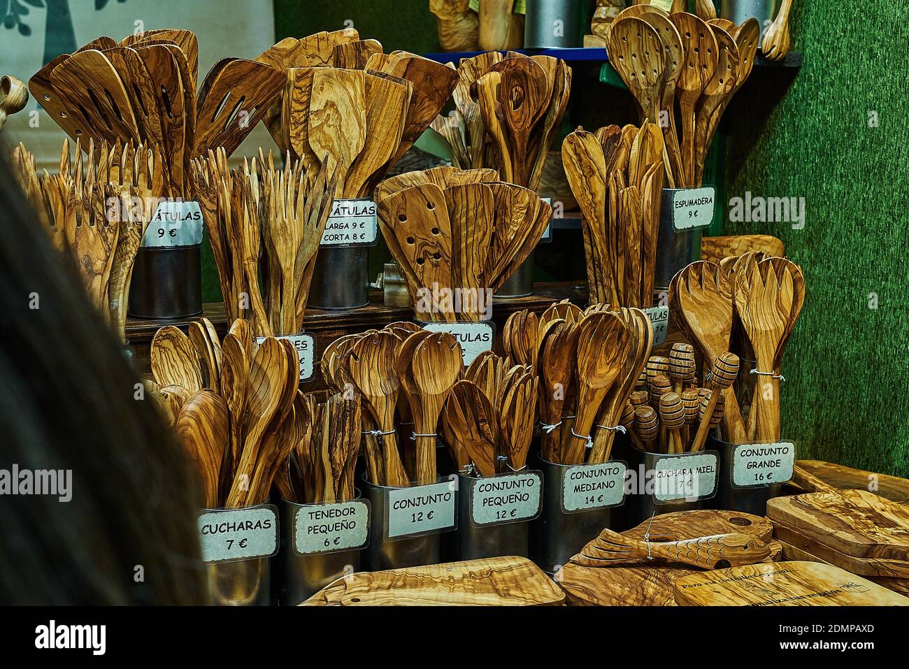 Hand made instruments hi-res stock photography and images - Alamy