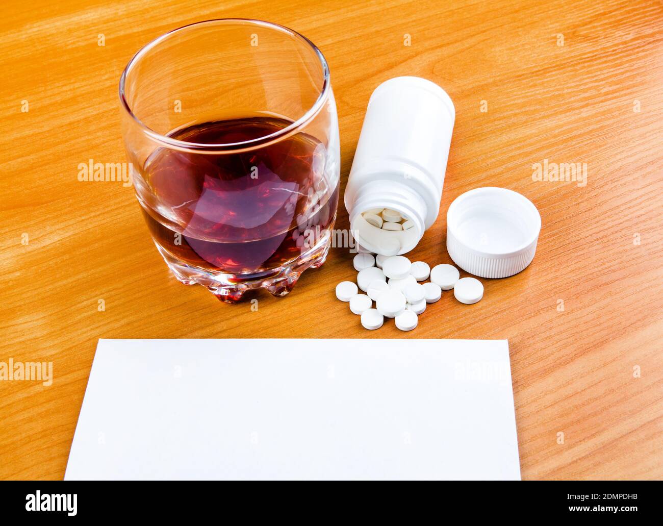 Whiskey tablets hi-res stock photography and images - Alamy