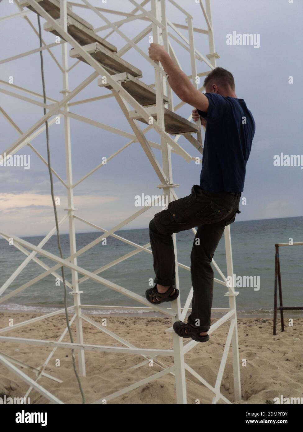 Lookout and climbing tower hi-res stock photography and images - Alamy
