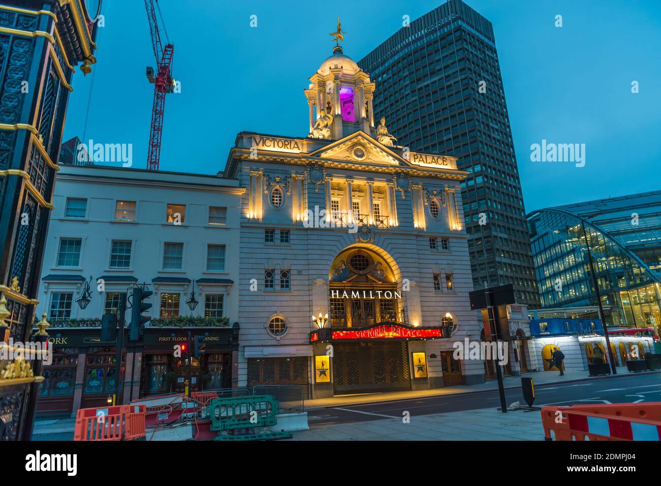 Victoria Palace theatre, early evening, London, England, UK Stock Photo ...