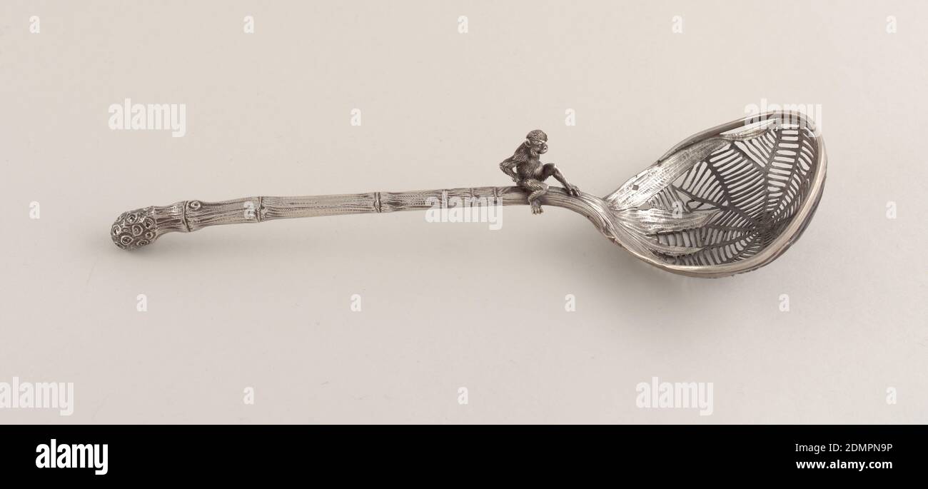 Bamboo shaped handle hi-res stock photography and images - Alamy